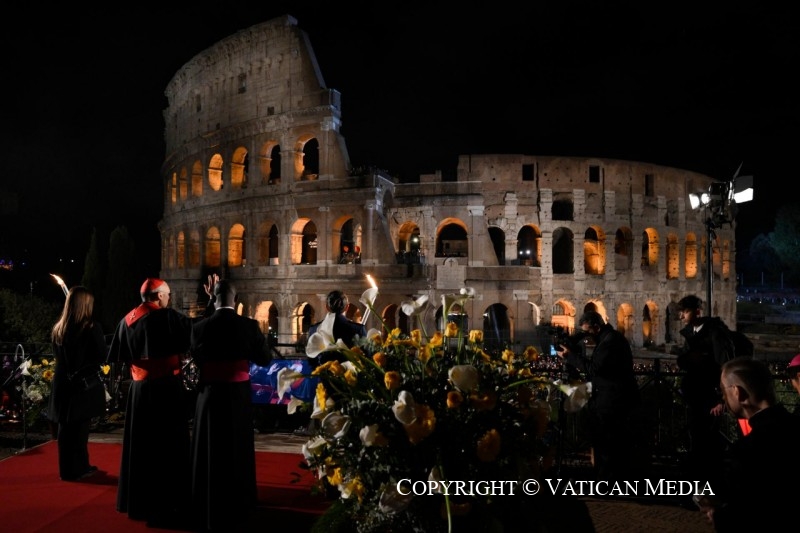 Way of the Cross at the Colosseum - Good Friday - Calendar of ...