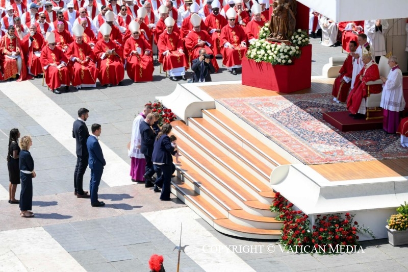 Pentecost Sunday - Holy Mass - Calendar of Activities | Vatican.va