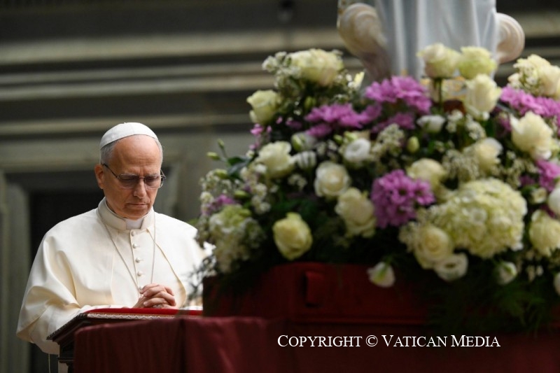 Prayer Vigil and Rosary for Peace presided over by the Holy Father ...